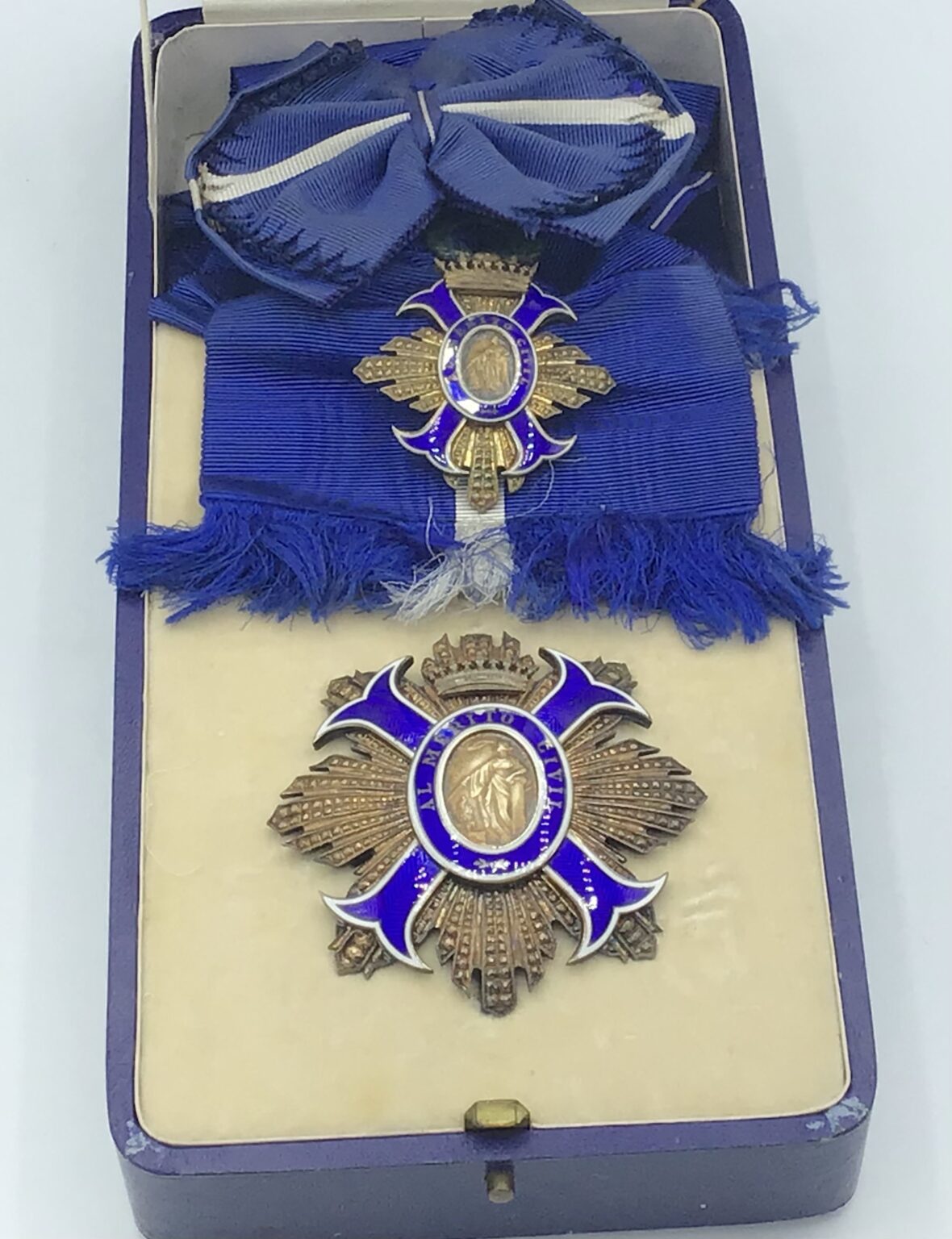 Single Medals – Dixons Medals